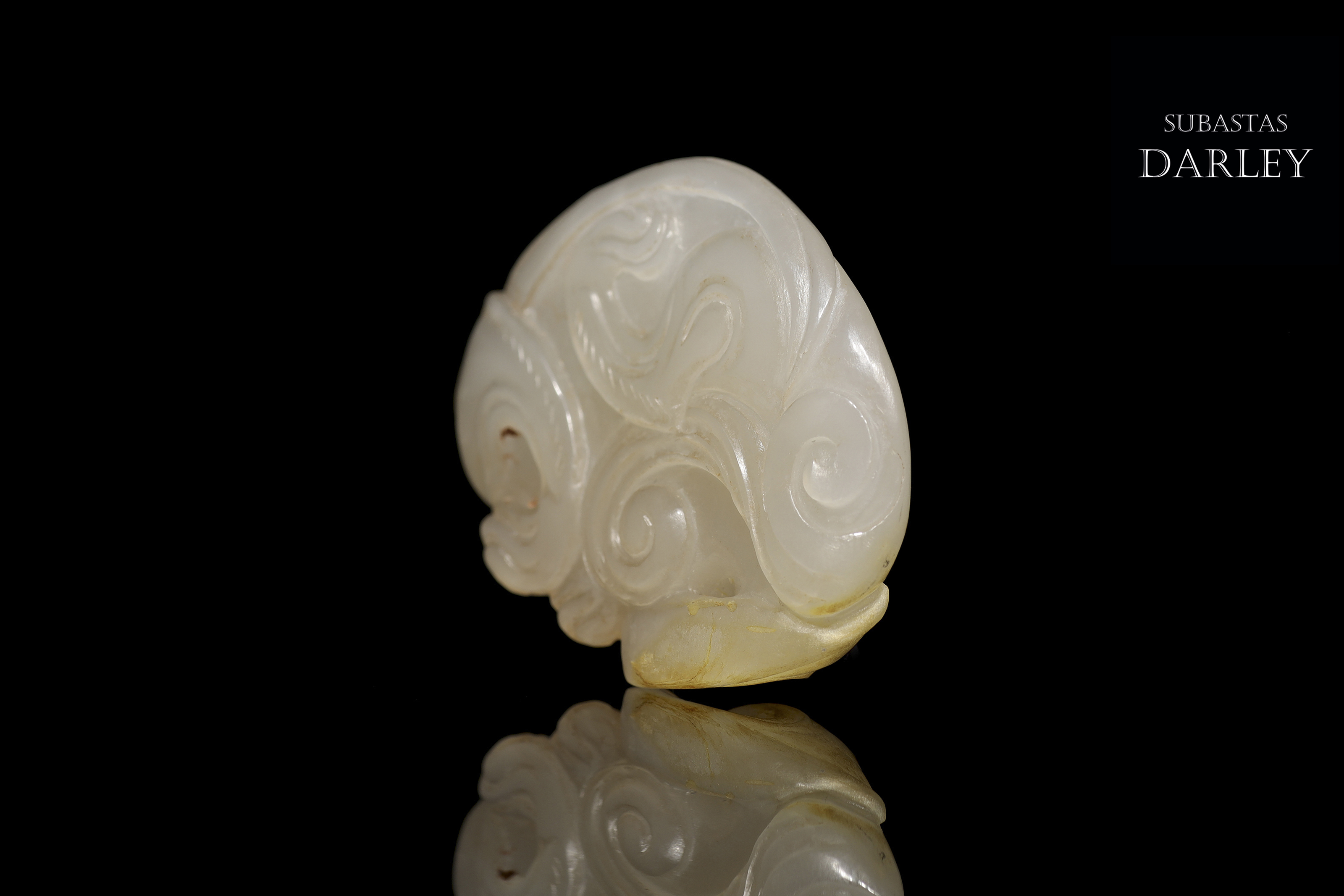 Figura de jade blanco "león", dinastía Han del este